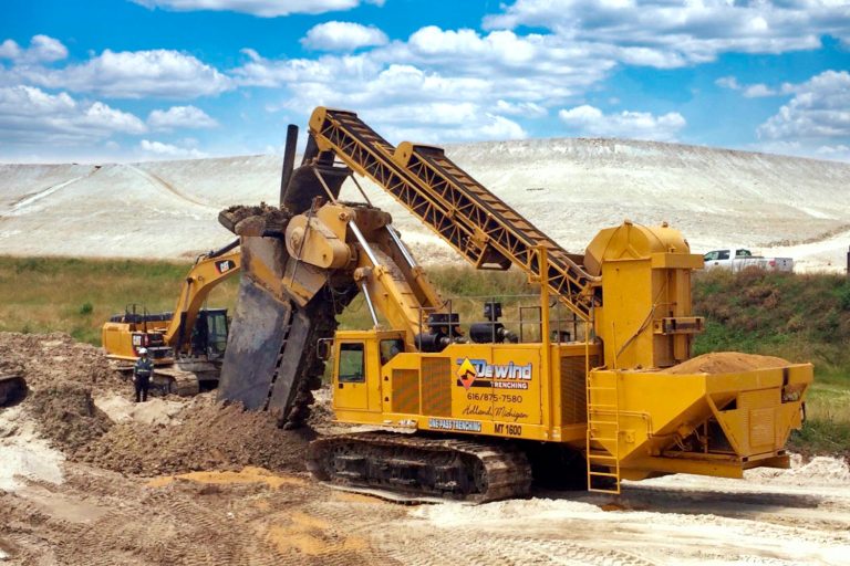 Collection Trenches – DeWind One Pass Trenching