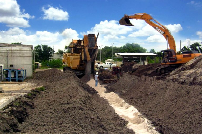 Collection Trenches – DeWind One Pass Trenching