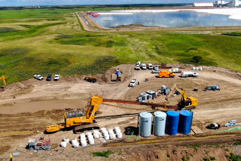 Hydraulic Barrier Walls – DeWind One Pass Trenching