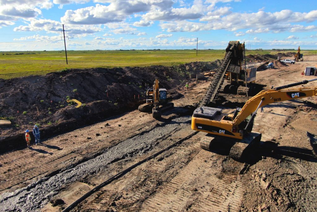 Hydraulic Barrier Walls – DeWind One Pass Trenching