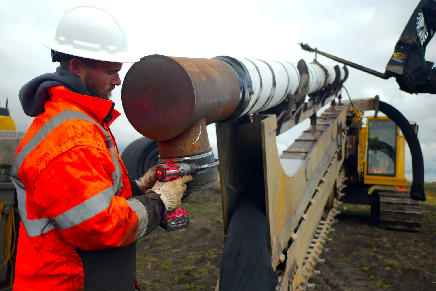 Municipal Water Supply Installation – DeWind One Pass Trenching