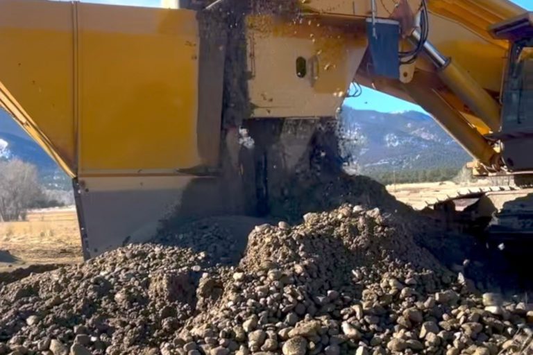Municipal Water Supply Installation - DeWind One Pass Trenching