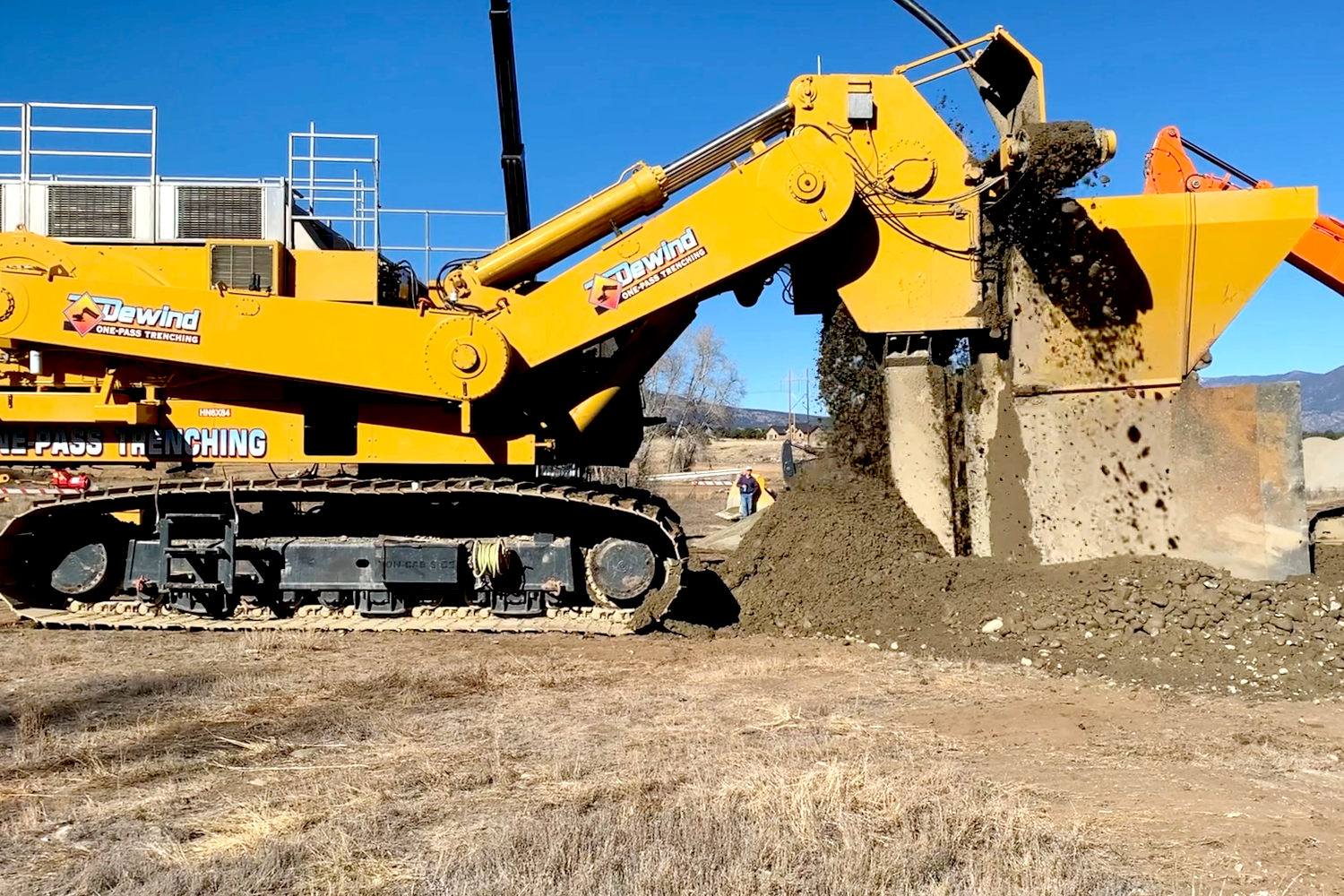 Municipal Water Supply Installation – DeWind One Pass Trenching
